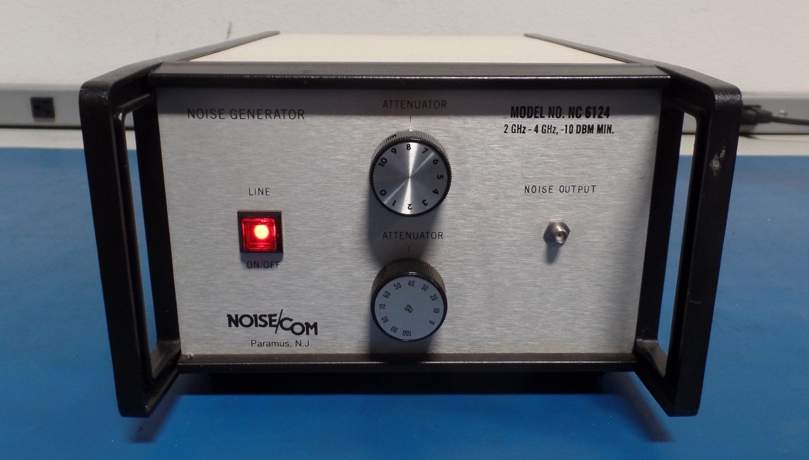 Noise Com NC6124-02 - Noise Generator, 2 GHz to 4 GHz, 110 dB ...
